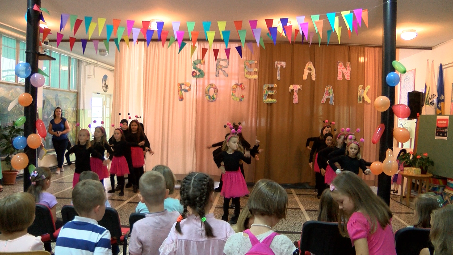 U OŠ PORODICE EF. RAMIĆ UPRILIČEN SVEČANI PRIJEM PRVAČIĆA | Radio ...