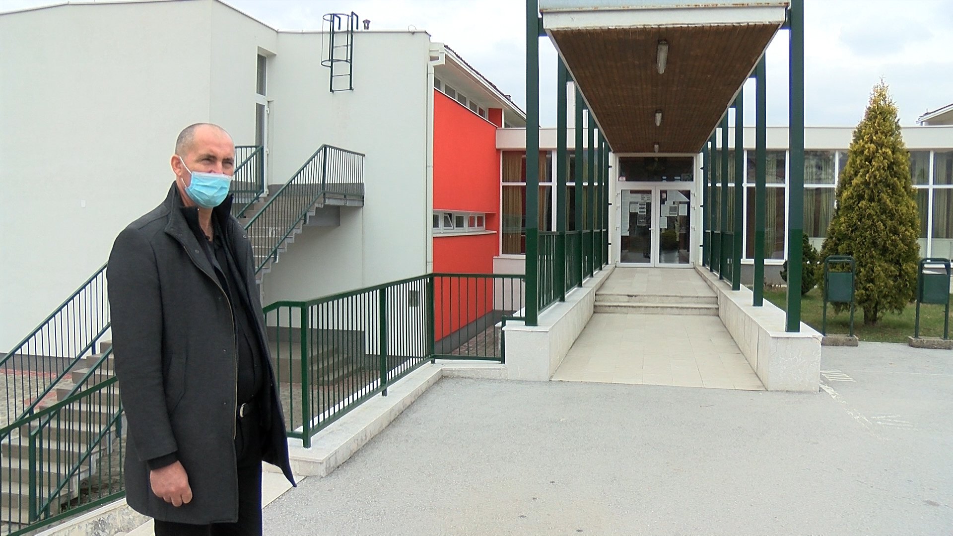 U OŠ “IZET ŠABIĆ” SPREMNI ZA UPIS PRVAČIĆA | Radio Televizija Vogošća