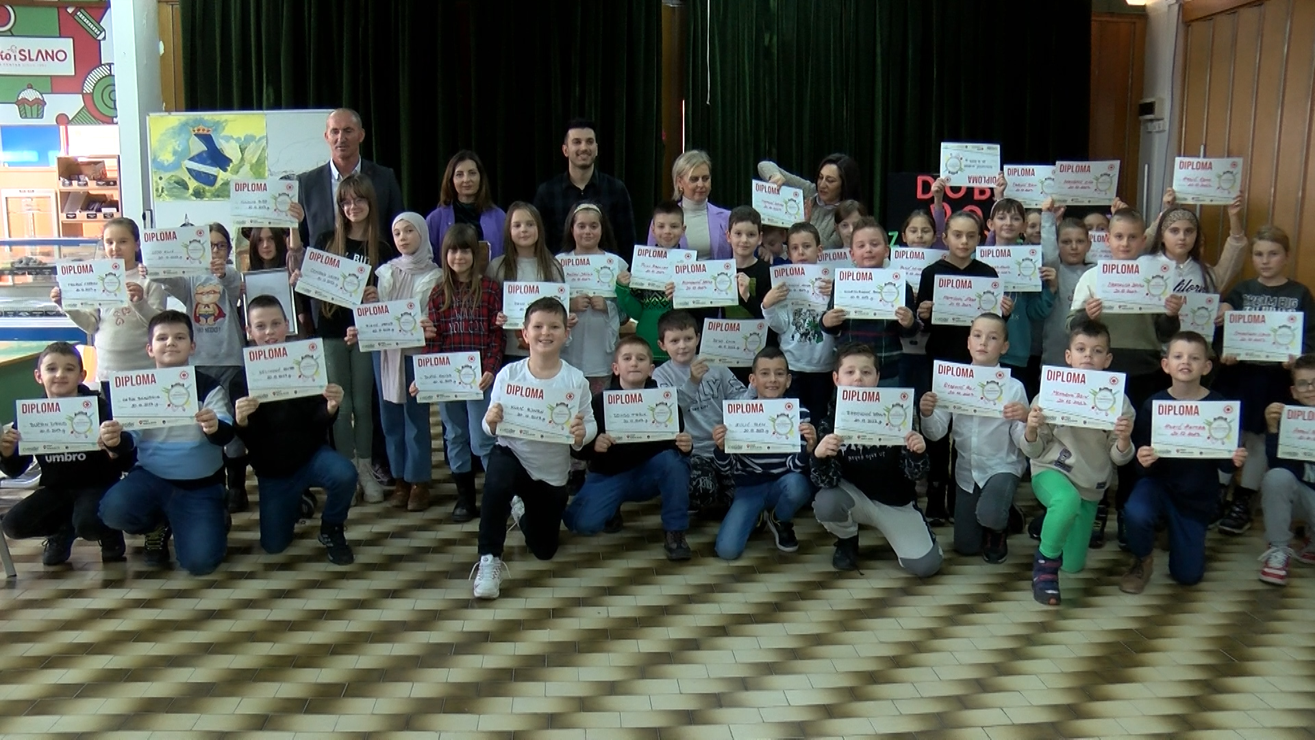 UČENICI OŠ „IZET ŠABIĆ“ BILI DIO PROJEKTA „MALI AMBASADORI SARAJEVA ...