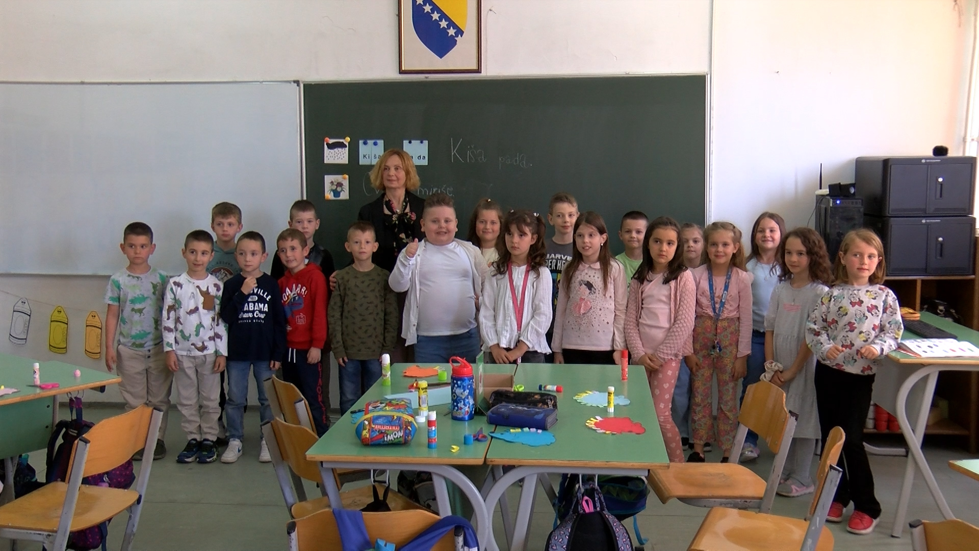 RTV VOGOŠĆA U POSJETI PRVAČIĆIMA I-2 RAZREDA OŠ “IZET ŠABIĆ” | Radio ...