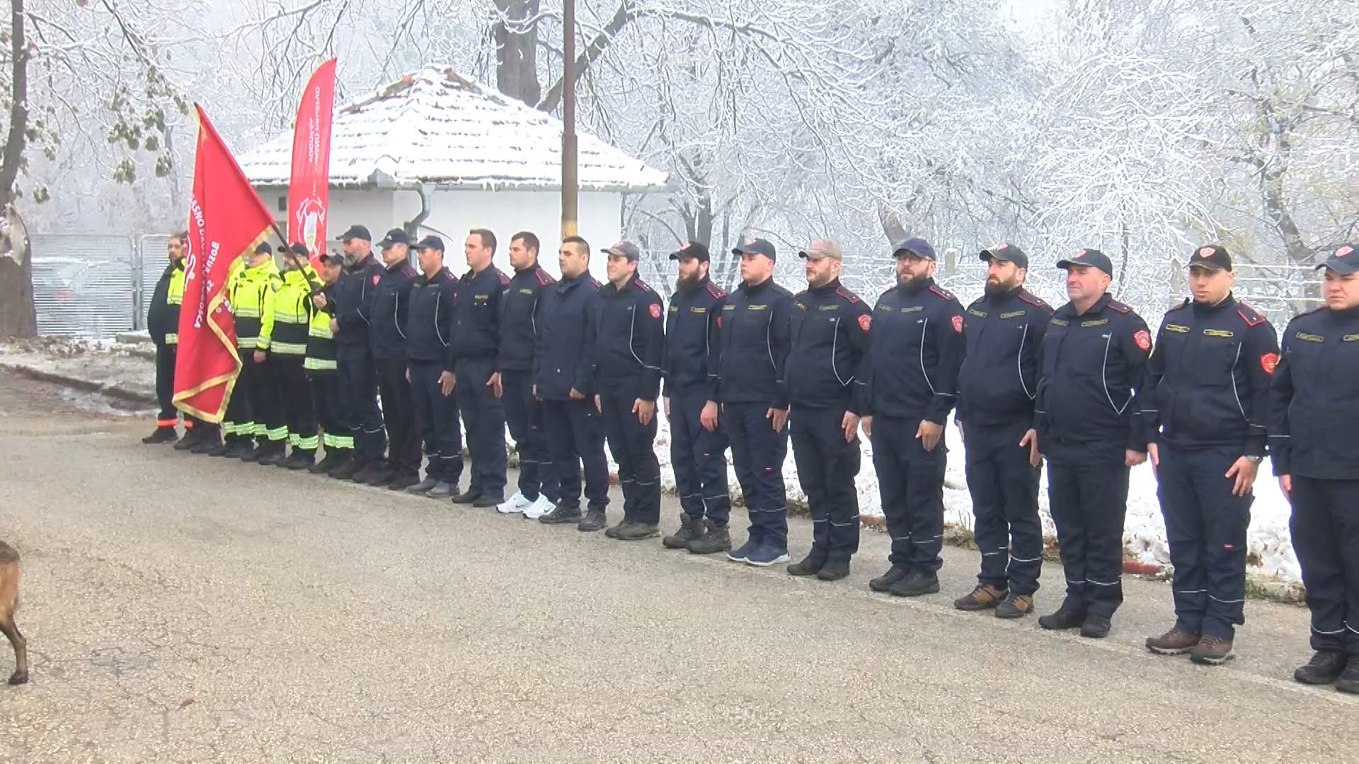 PODIZANJEM ZASTAVE, INTONIRANJEM HIMNE I DEFILEOM VOZILA VD „VOGOŠĆA ...